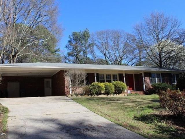 995 Melody Ln, Roswell, GA 30075