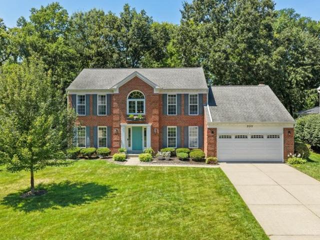 995 Nottingham Dr, Cincinnati, OH 45255