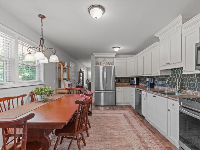 995 Shawtown Road