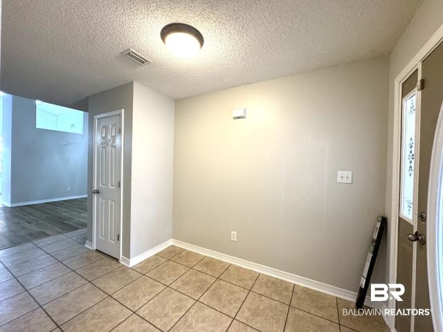 9964 Hollowbrook Ave