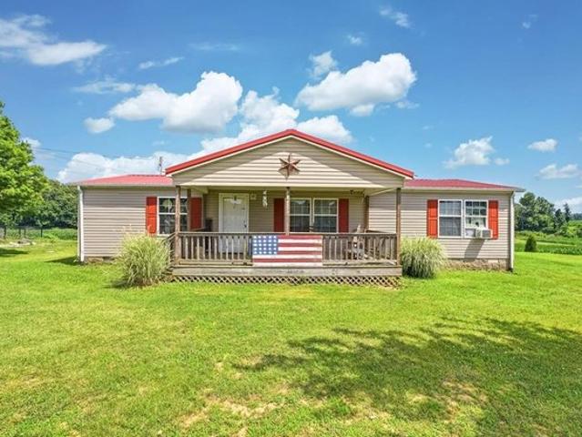 9966 Melton Rd, Corydon, KY 42406