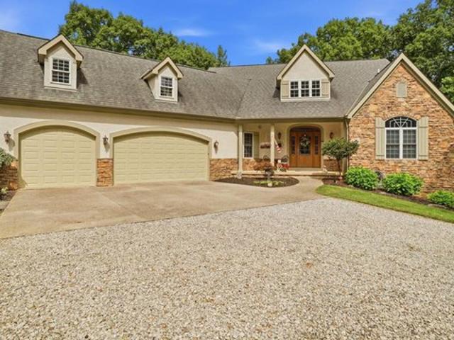 9966 Center Village Rd, Galena, OH 43021