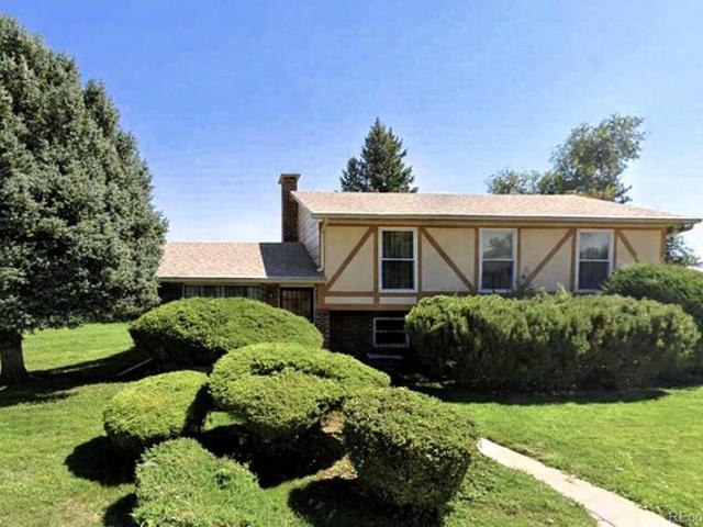 9966 E Elizabeth St, Thornton, CO 80229