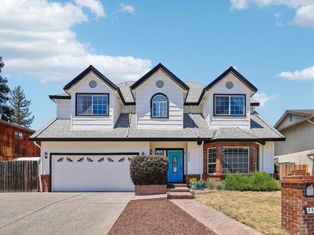 9969 Stirling Park Dr, Sacramento, CA 95827