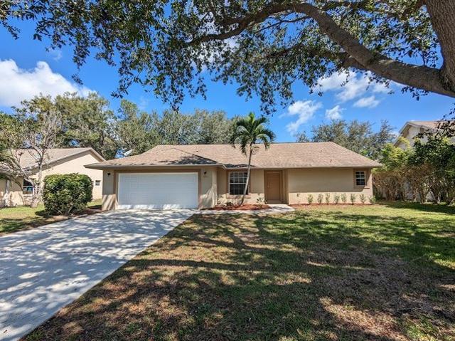 9961 Boca Ave N, Naples, FL 34109