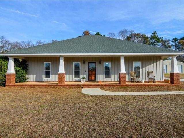 9962 Brandy Ct, Chunchula, AL 36521