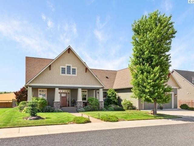 996 Jacob Dr, Colton, WA 99113