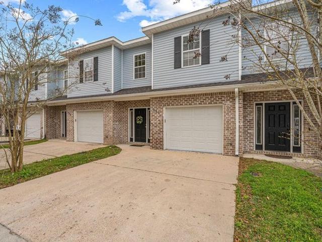 996 Leigh Ann Ln, Fort Walton Beach, FL 32547