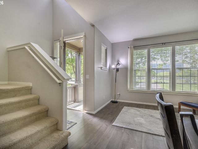 996 ne 73rd ave