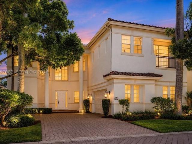 996 Sanibel Dr, Hollywood, FL 33019