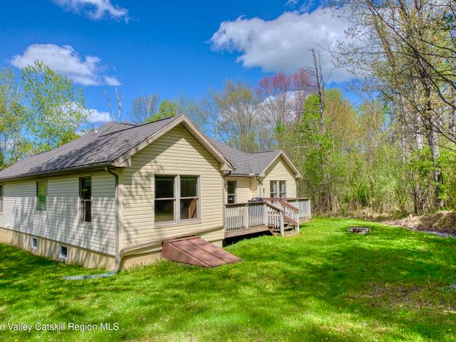 996 Sleepy Hollow Rd, Athens, NY 12015 | MLS #20262
