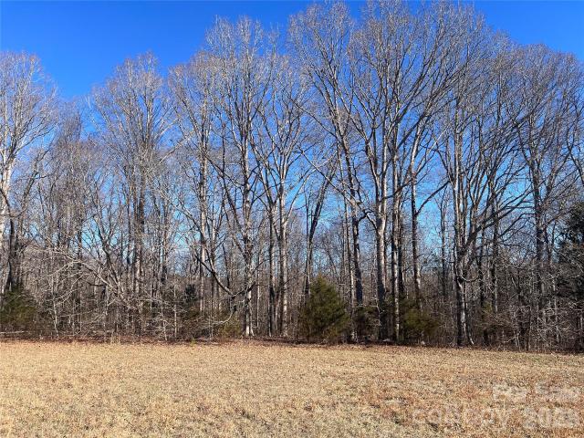 996 Split Trail Road