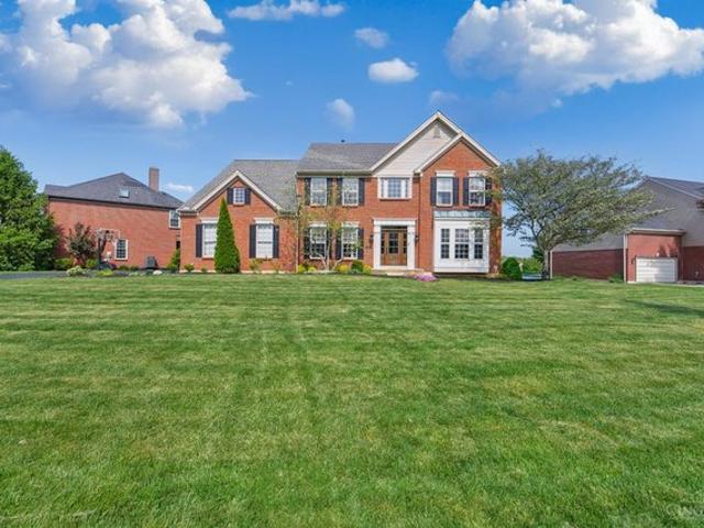 996 Paxton Lake Dr, Miami Township, OH 45140