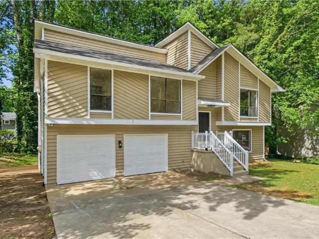 996 Park Forest Trail NW