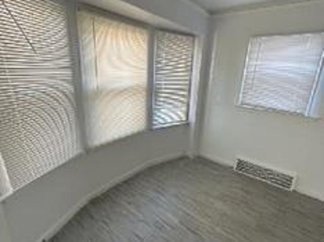 9977 Evergreen Avenue