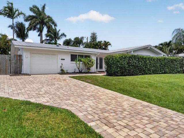 9971 Dogwood Ave, Palm Beach Gardens, FL 33410