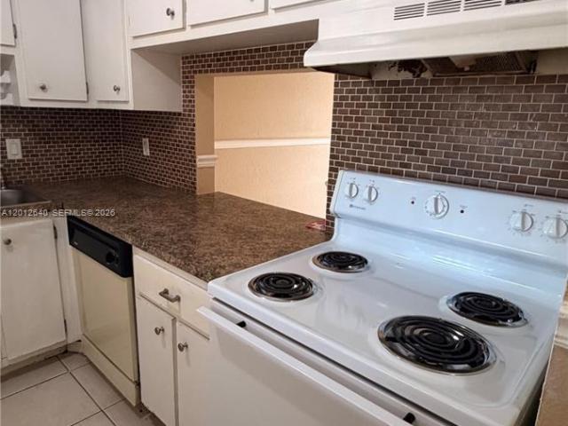 9972 SW 88th St, Unit 1125, Miami, FL 33176 | MLS #A12012