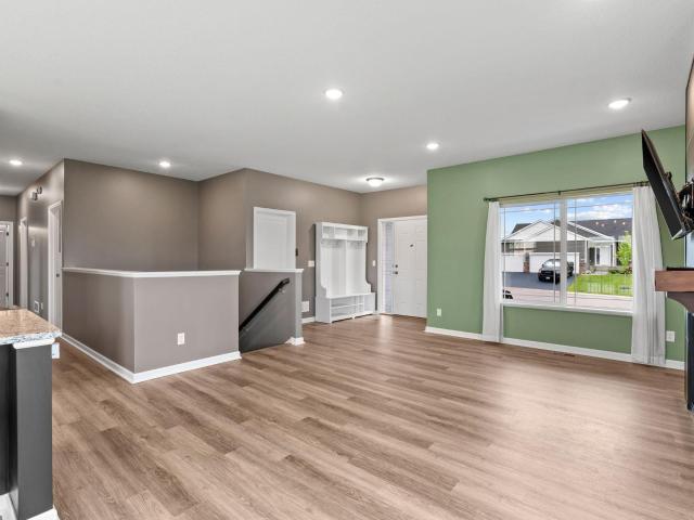 9973 32nd Street NE