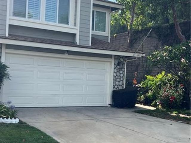 997 Lotus Cir, San Dimas, CA 91773