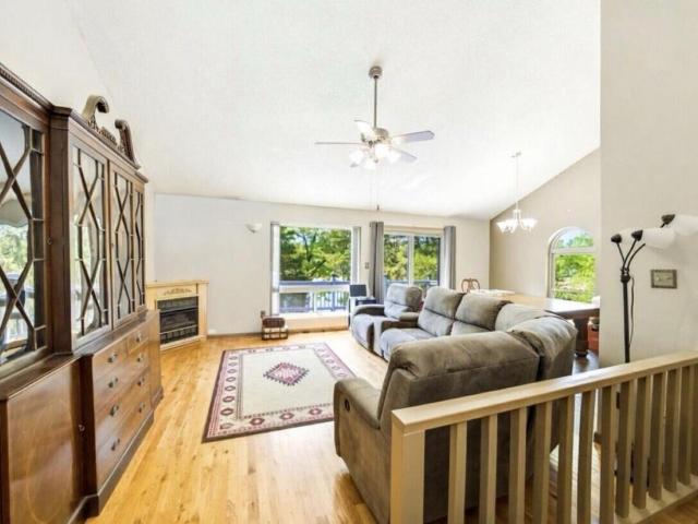 997 Lake Ridge Drive