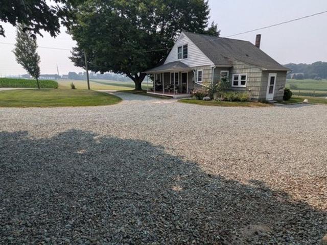 997 Smyrna Rd, Kinzers, PA 17535