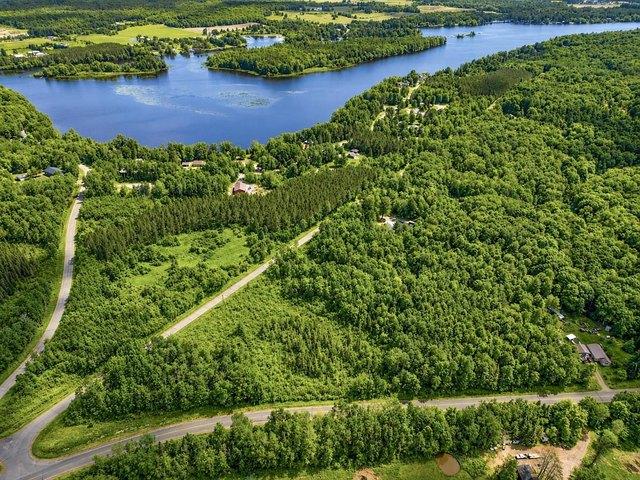 9986 Edward Dr, Merrill, WI 54452