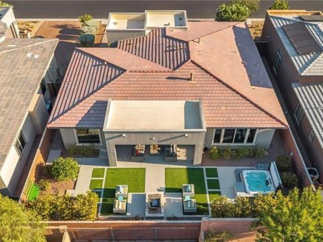 9988 Regency Square Ave, Las Vegas, NV 89148