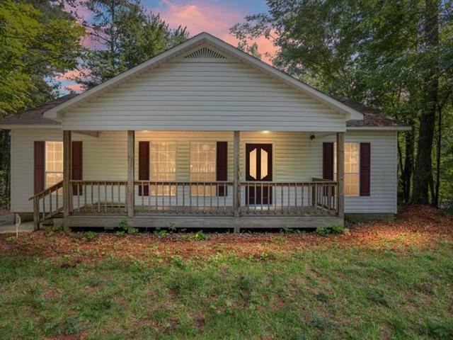 9983 Old Stouts Rd, Warrior, AL 35180