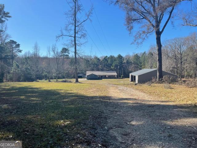 998 Campbell Road
