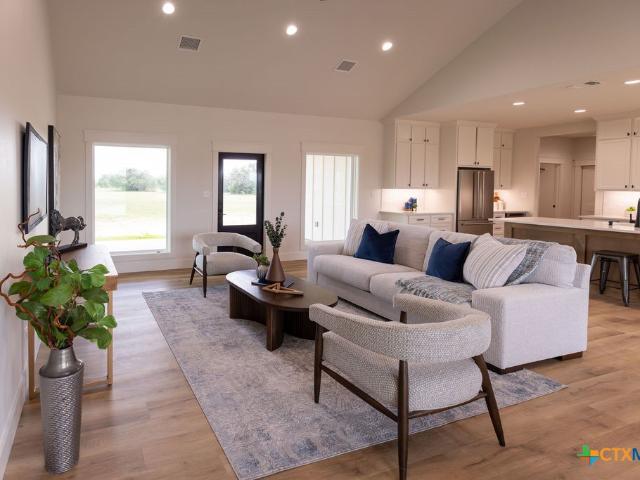 998 Bliss Drive