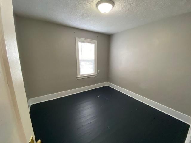 998 Butterworth SW 4 Bedroom Apartment for Rent at 998 Butterworth St Sw, Grand Rapids, MI 49504 SWAN