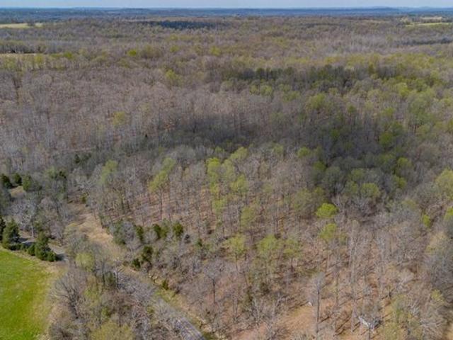998 Hampton Rd, Salem, KY 42078