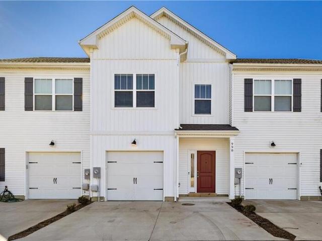 998 Jefferson Street, Suffolk, VA 23434