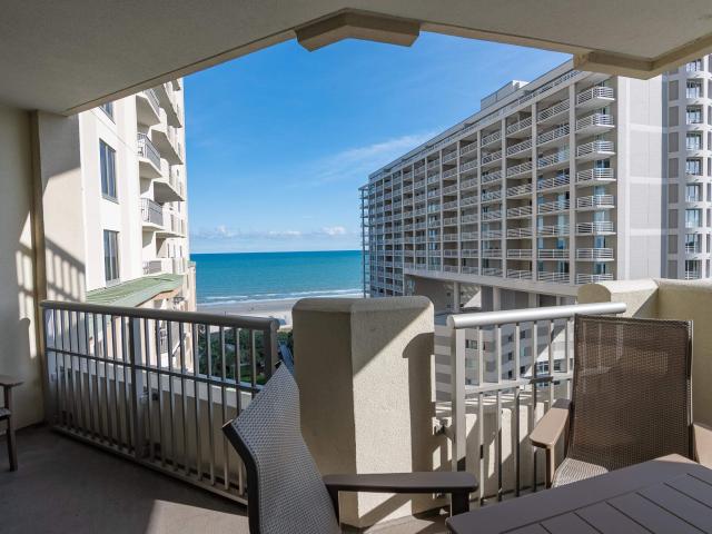 9994 Beach Club Dr. 808