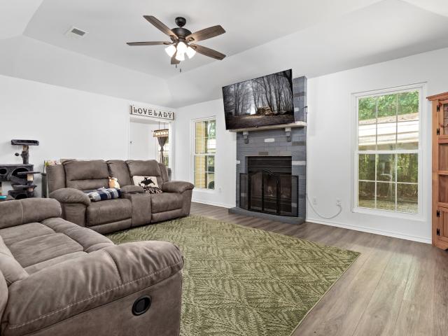 9994 Ruby Lane