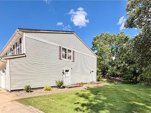 9995 Independence Drive 8B