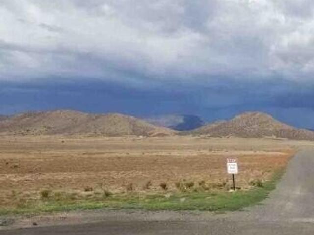 9996 E Lonesome Valley Rd, Prescott Valley, AZ 86315