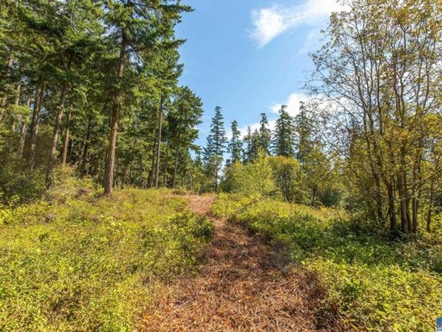 9999 Discovery Rd, Port Townsend, WA 98368