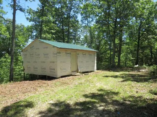 9999 Dog Branch School Road, London, KY 40744 648549118