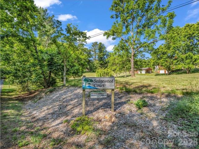 9999 Sedgewood Ct, Fairview, NC 28730