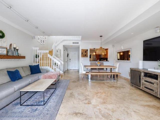 9993 118th Pl SW #9993, Miami, FL 33186