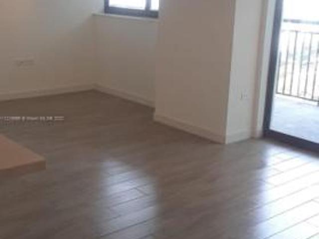 999 1st Ave SW #1215, Miami, FL 33130