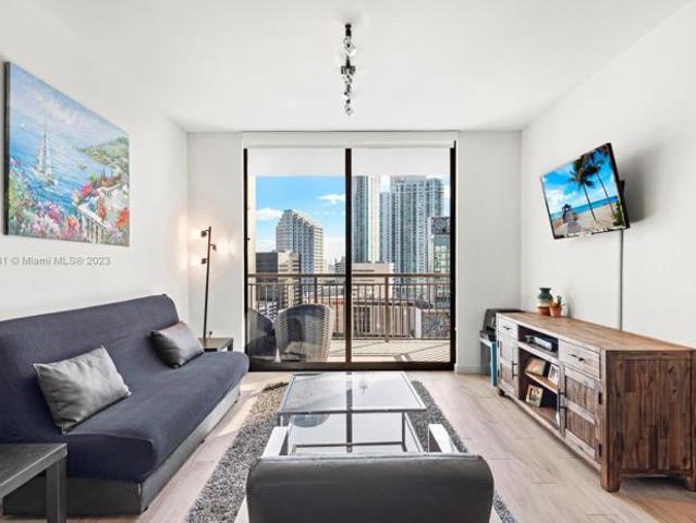 999 1st Ave SW #1811, Miami, FL 33130
