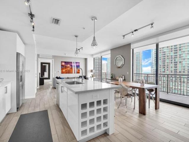999 1st Ave SW #2303, Miami, FL 33130