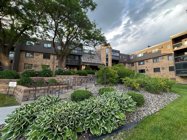 999 41st Avenue NE # 212