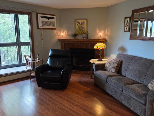 999 41st Avenue NE # 307
