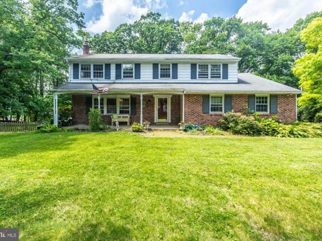 999 Cloverly Rd, Berwyn, PA 19312