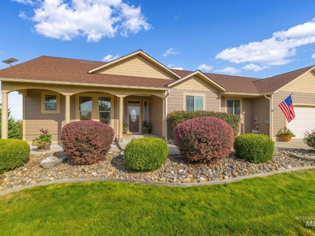 999 Amity Lane