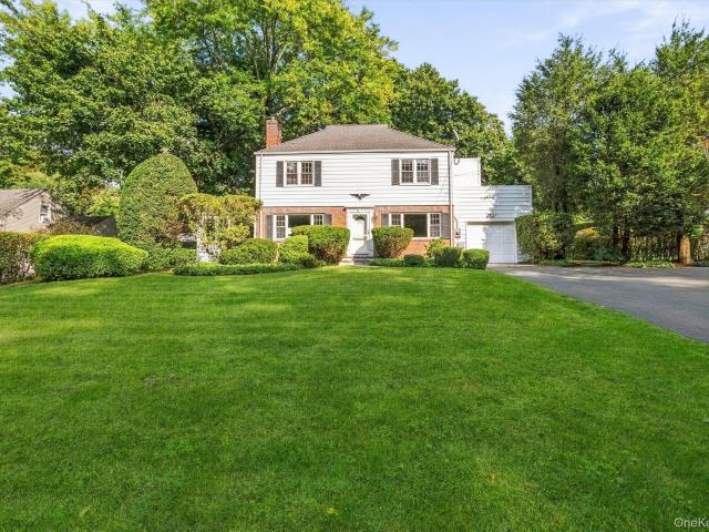 999 Knollwood Road