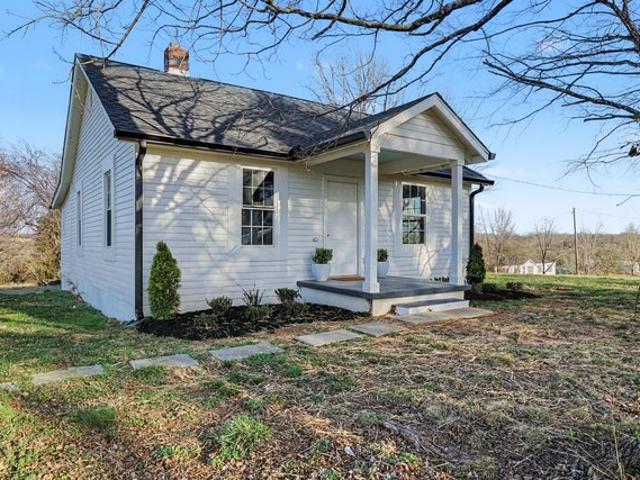 999 Old Lewisburg Tract Hwy # 1, Columbia, TN 38401